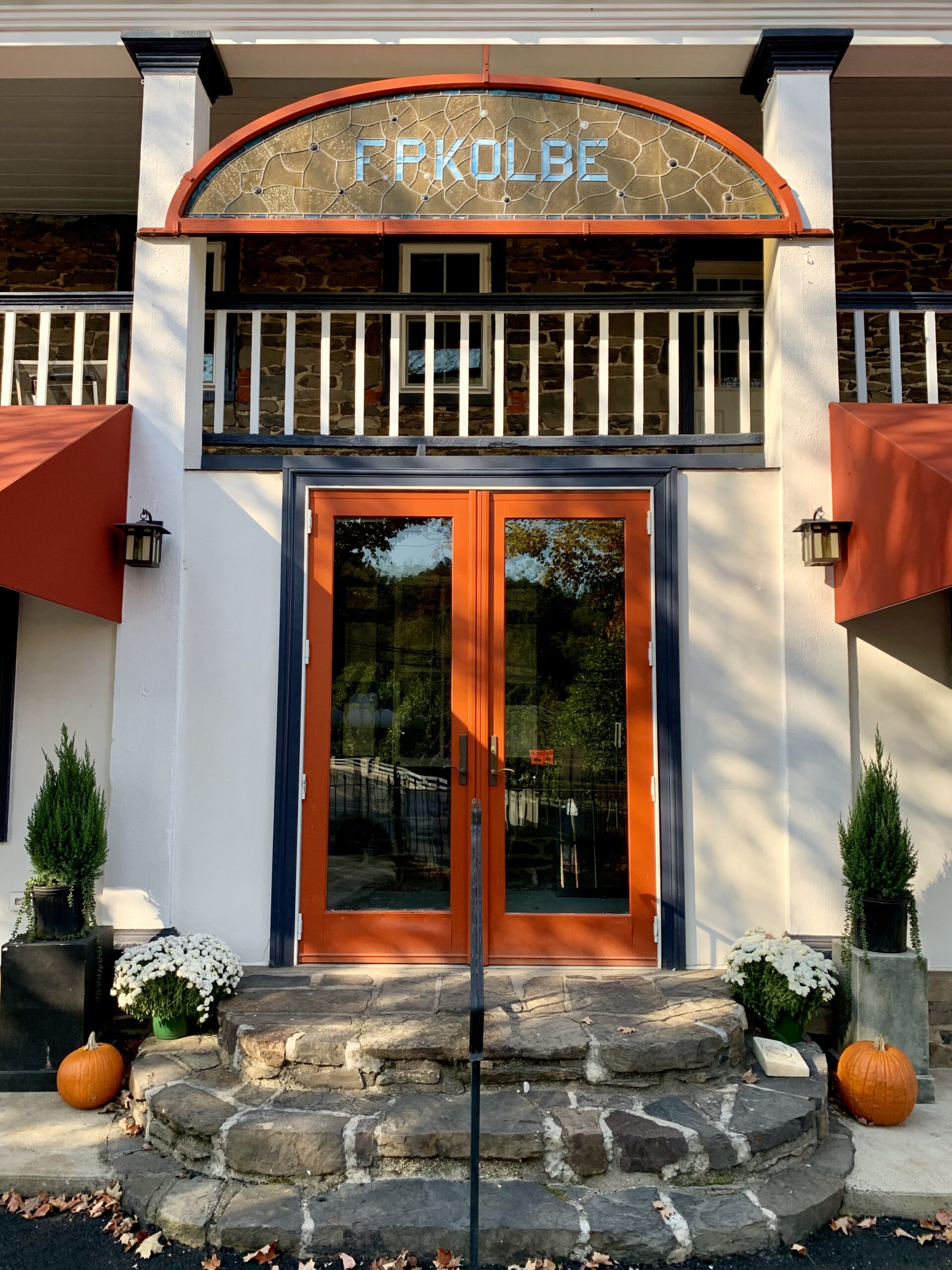 Kolbe Antiques – Antiques & Art on the Delaware