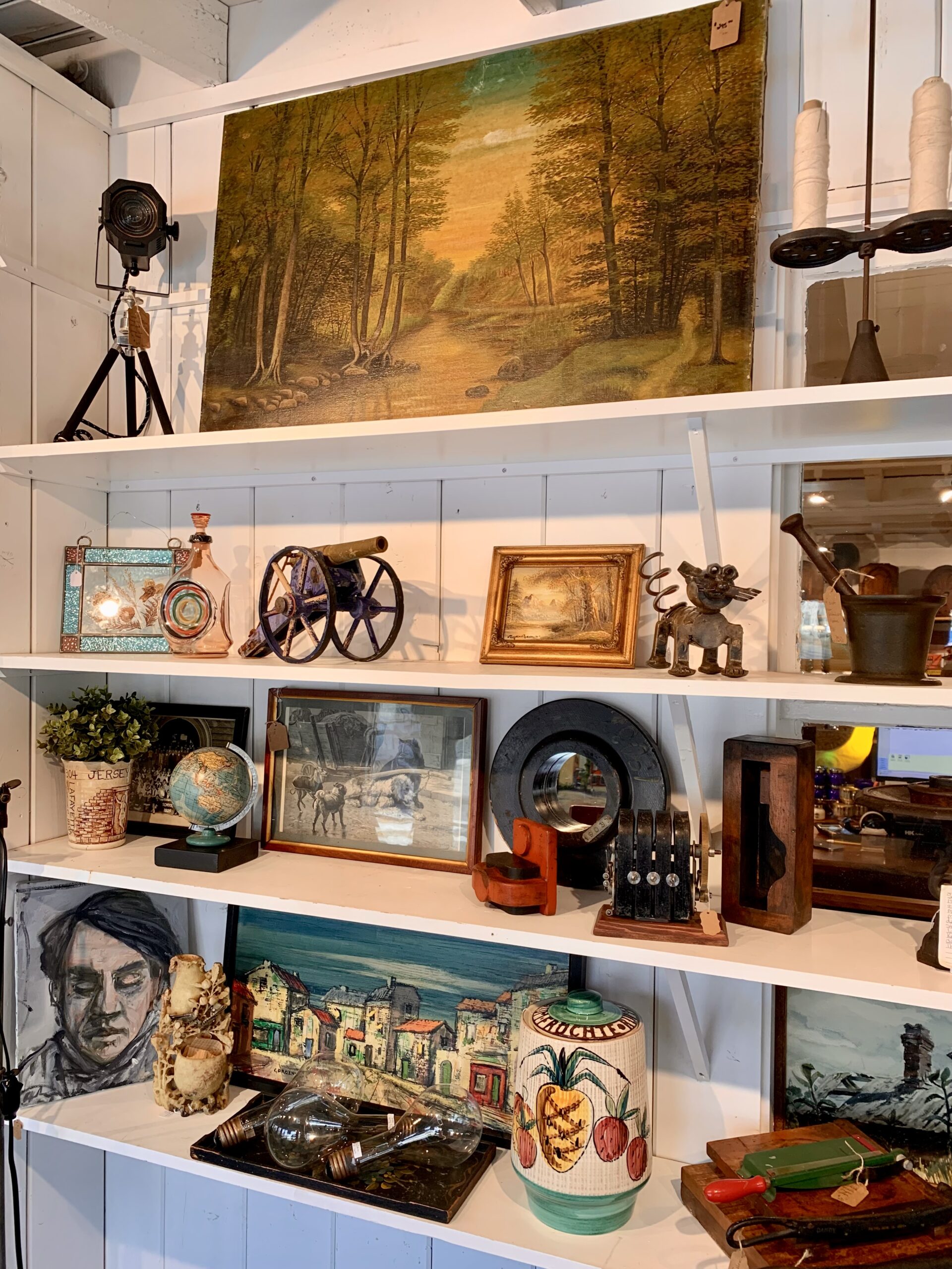 Kolbe Antiques – Antiques & Art on the Delaware